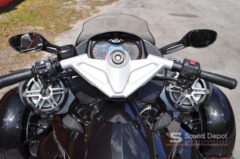 Ocala Client Adds JL Audio sound to his 2010 Can-Am Spyder
