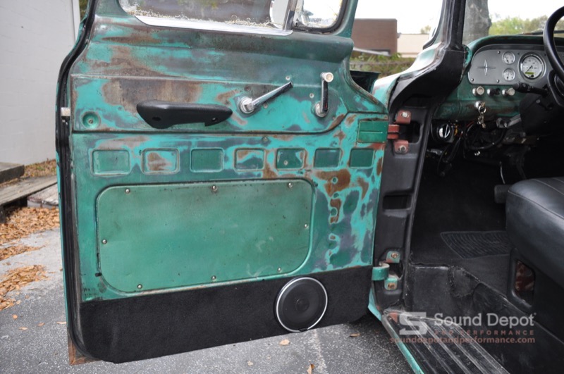 Classic Ford F-100 Audio Upgrade for Newberry Repeat Client