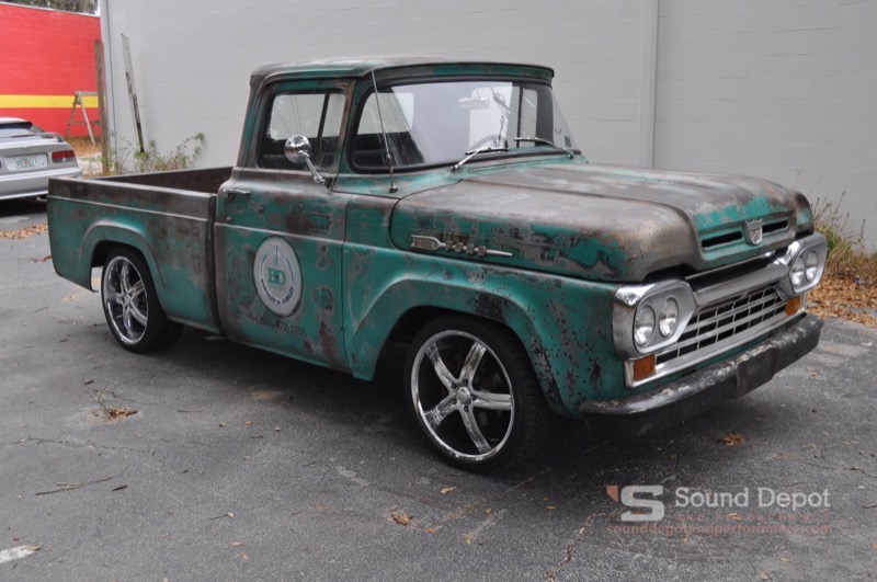 Classic Ford F-100 Audio Upgrade for Newberry Repeat Client
