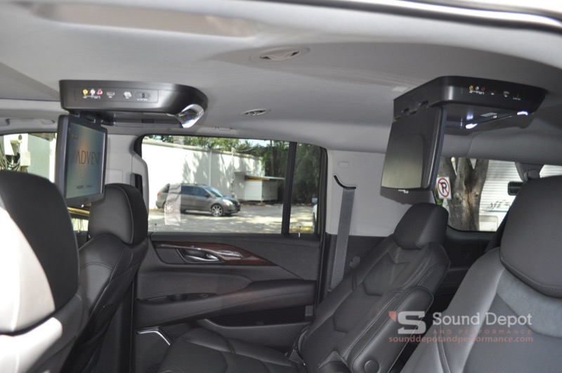 Mutliple Video Screens In A 2018 Cadillac Escalade